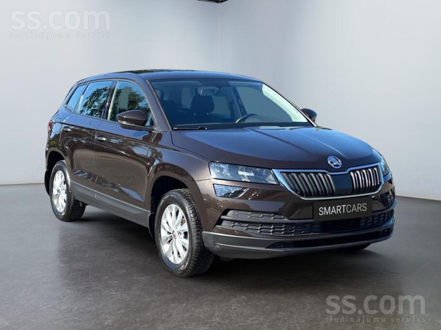 Brown Skoda Karoq 2019 in Riga, with an engine capacity of 1.00 L and mileage of 89 thousand km for 14530 €, photo 8 on AUTOMOTO.COM.LV