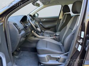 Brown Skoda Karoq 2019 in Riga, with an engine capacity of 1.00 L and mileage of 89 thousand km for 14530 €, photo 10 on AUTOMOTO.COM.LV