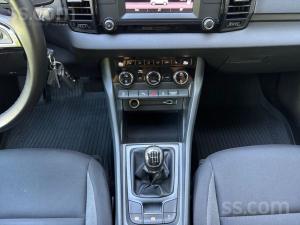 Brown Skoda Karoq 2019 in Riga, with an engine capacity of 1.00 L and mileage of 89 thousand km for 14530 €, photo 12 on AUTOMOTO.COM.LV
