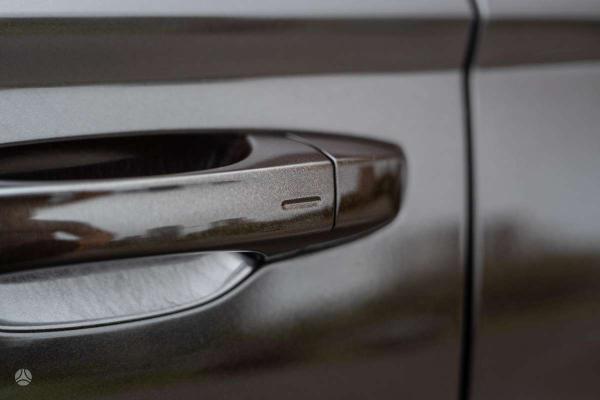 Skoda Karoq 2019 Viļņa vietnē Brūns Skoda Karoq 2019 Viļņa, ar dzinēja tilpumu 1.50 L un nobraukumu 187 tūkst. km par 14500 €, foto 11 vietnē AUTOMOTO.COM.LV