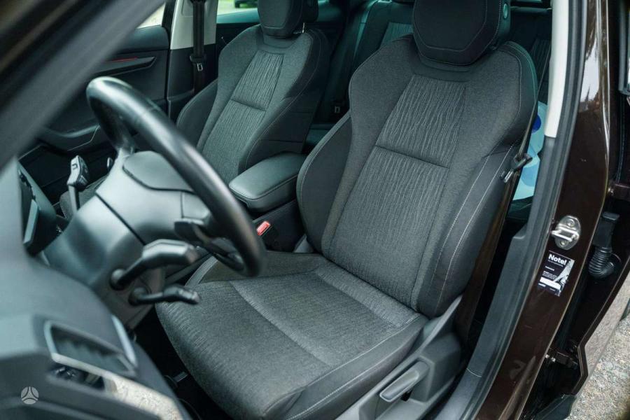 Brūns Skoda Karoq 2019 Viļņa, ar dzinēja tilpumu 1.50 L un nobraukumu 187 tūkst. km par 14500 €, foto 19 vietnē AUTOMOTO.COM.LV