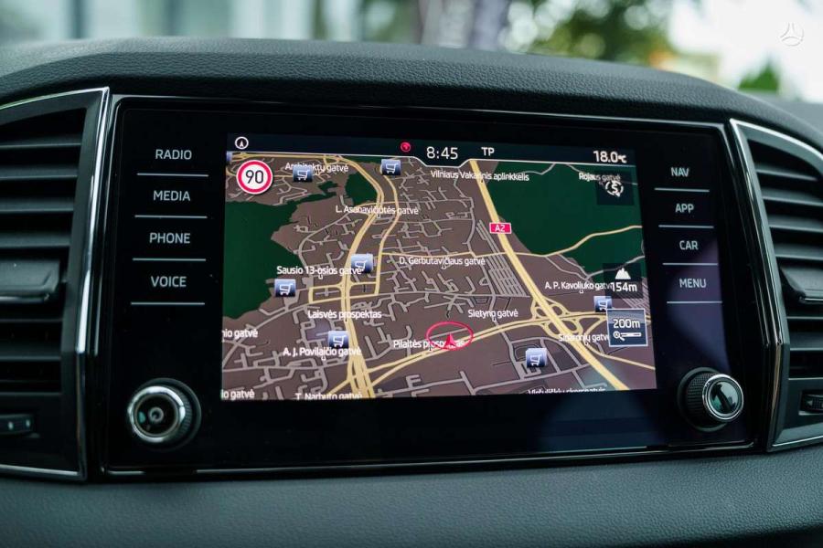 Brūns Skoda Karoq 2019 Viļņa, ar dzinēja tilpumu 1.50 L un nobraukumu 187 tūkst. km par 14500 €, foto 34 vietnē AUTOMOTO.COM.LV