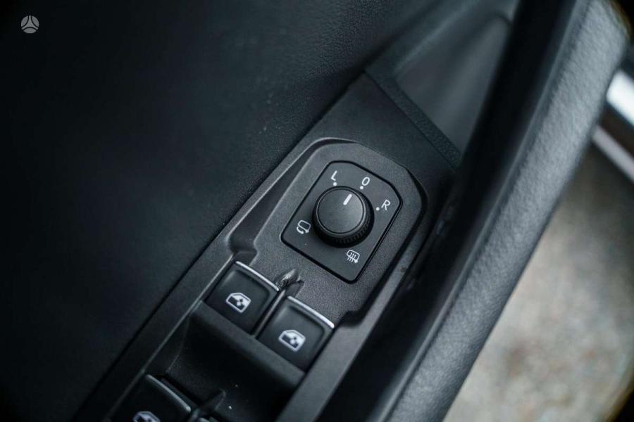 Brūns Skoda Karoq 2019 Viļņa, ar dzinēja tilpumu 1.50 L un nobraukumu 187 tūkst. km par 14500 €, foto 43 vietnē AUTOMOTO.COM.LV