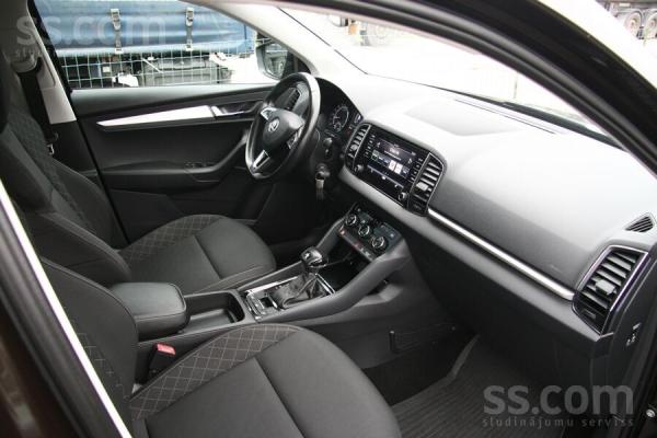 Brown Skoda Karoq 2019 in Tukums, with an engine capacity of 1.60 L and mileage of 173 thousand km for 13400 €, photo 7 on AUTOMOTO.COM.LV