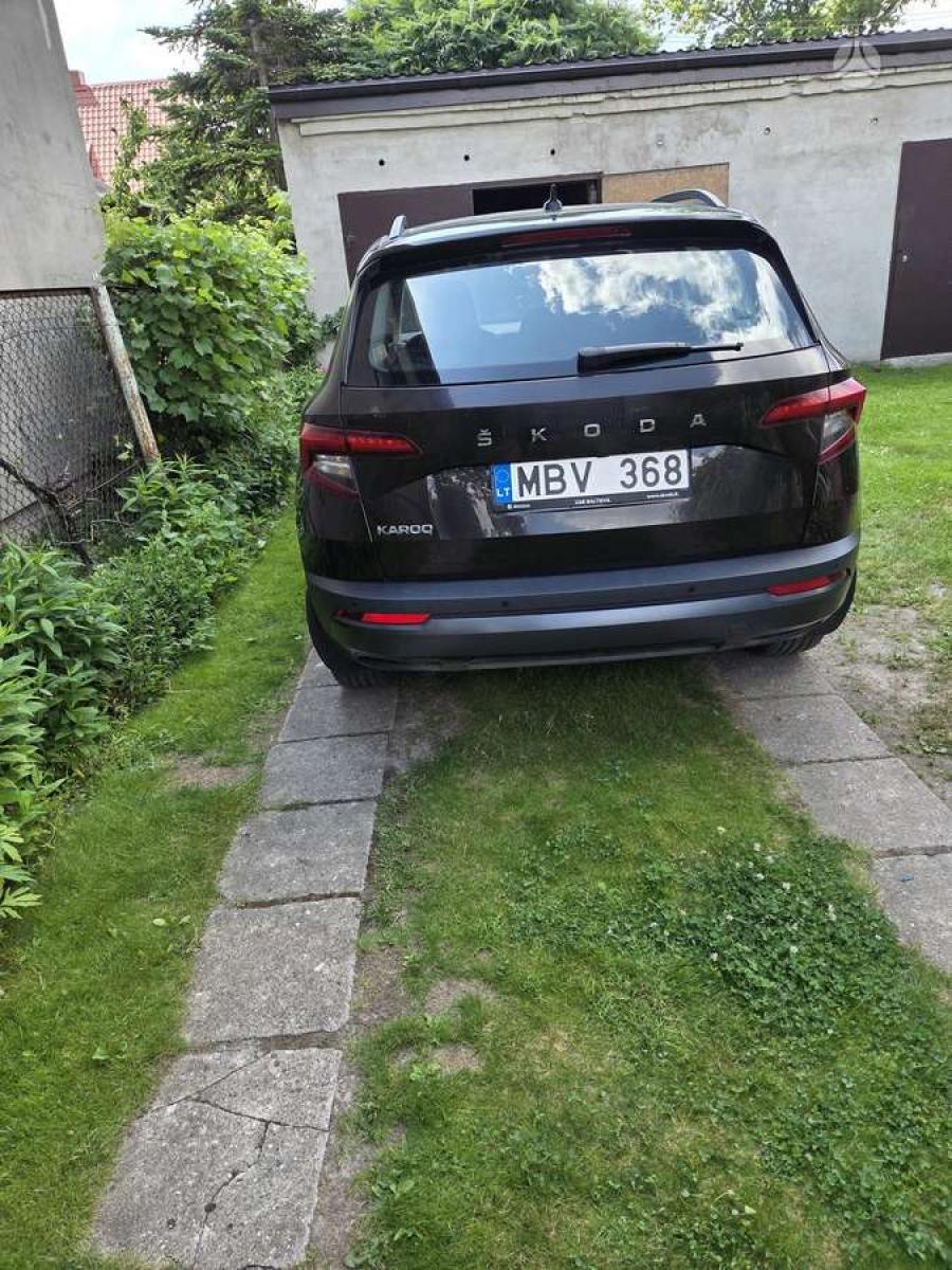 Brown Skoda Karoq 2021 in Kaunas, with an engine capacity of 1.50 L and mileage of 74 thousand km for 20300 €, photo 12 on AUTOMOTO.COM.LV