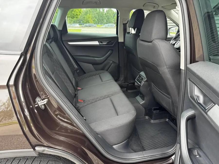 Brūns Skoda Karoq 2021 Rīga, ar dzinēja tilpumu 1.50 L un nobraukumu 138 tūkst. km par 16500 €, foto 12 vietnē AUTOMOTO.COM.LV