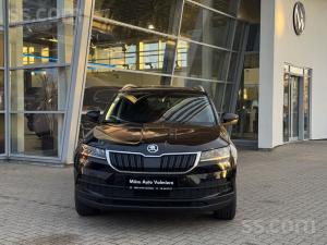 Brown Skoda Karoq 2021 in Valmiera, with an engine capacity of 2.00 L and mileage of 156 thousand km for 17500 €, photo 3 on AUTOMOTO.COM.LV