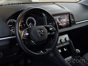 Brown Skoda Karoq 2021 in Valmiera, with an engine capacity of 2.00 L and mileage of 156 thousand km for 17500 €, photo 9 on AUTOMOTO.COM.LV
