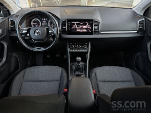 Brown Skoda Karoq 2021 in Valmiera, with an engine capacity of 2.00 L and mileage of 156 thousand km for 17500 €, photo 21 on AUTOMOTO.COM.LV