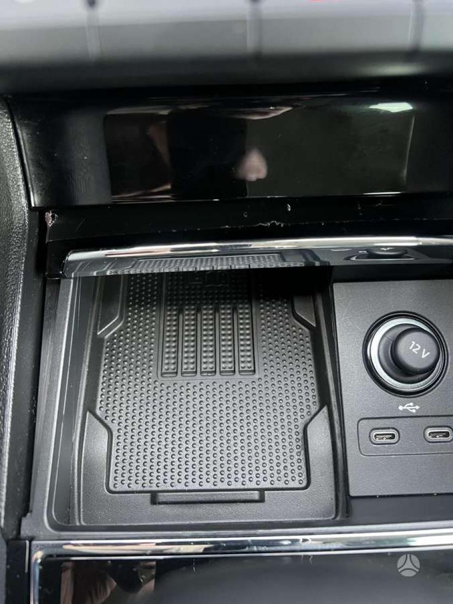 Brūns Skoda Karoq 2026 Telšiai, ar dzinēja tilpumu 1.97 L un nobraukumu 6 tūkst. km par 25500 €, foto 17 vietnē AUTOMOTO.COM.LV