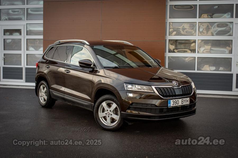 Brown Skoda Karoq 2018 in Parnu, with an engine capacity of 1.50 L and mileage of 105 thousand km for 17899 €, photo 2 on AUTOMOTO.COM.LV
