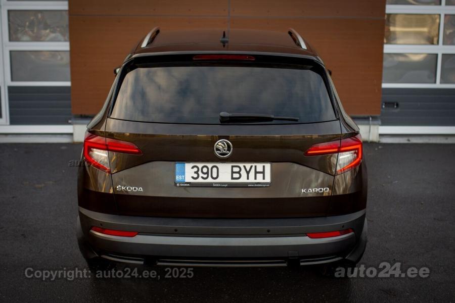 Brown Skoda Karoq 2018 in Parnu, with an engine capacity of 1.50 L and mileage of 105 thousand km for 17899 €, photo 6 on AUTOMOTO.COM.LV