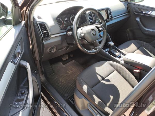 Brown Skoda Karoq 2021 in Tartu, with an engine capacity of 1.50 L and mileage of 108 thousand km for 17900 €, photo 4 on AUTOMOTO.COM.LV
