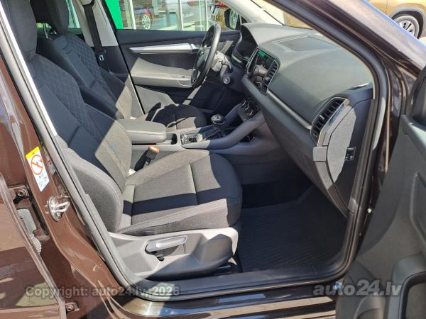 Brown Skoda Karoq 2021 in Tartu, with an engine capacity of 1.50 L and mileage of 108 thousand km for 17900 €, photo 5 on AUTOMOTO.COM.LV