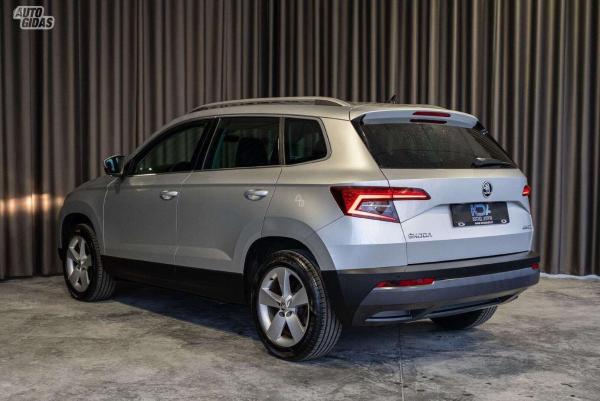Skoda Karoq 2018 in Marijampole, with an engine capacity of 1.00 L and mileage of 202 thousand km for 11250 €, photo 4 on AUTOMOTO.COM.LV