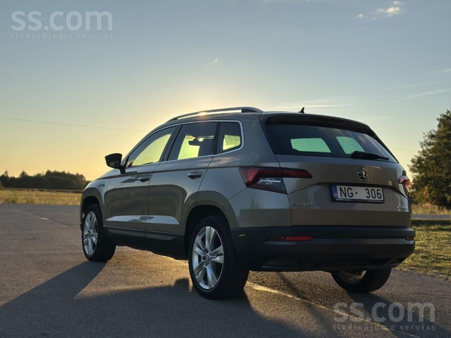 Skoda Karoq 2018 Rīga, ar dzinēja tilpumu 1.60 L un nobraukumu 186 tūkst. km par 13900 €, foto 5 vietnē AUTOMOTO.COM.LV