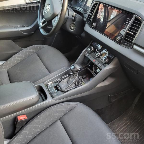 Skoda Karoq 2019 in Riga, with an engine capacity of 1.60 L and mileage of 295 thousand km for 12500 €, photo 4 on AUTOMOTO.COM.LV