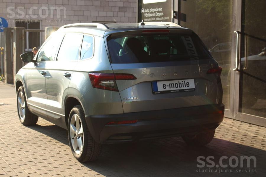 Skoda Karoq 2020 in Riga, with an engine capacity of 1.50 L and mileage of 114 thousand km for 15850 €, photo 5 on AUTOMOTO.COM.LV