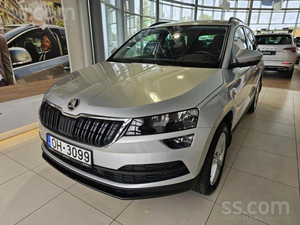 Skoda Karoq 2020 in Liepaja, with an engine capacity of 1.50 L and mileage of 17 thousand km for 20990 €, photo 3 on AUTOMOTO.COM.LV