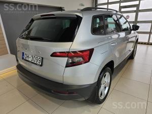 Skoda Karoq 2020 Liepāja, ar dzinēja tilpumu 1.50 L un nobraukumu 17 tūkst. km par 20990 €, foto 7 vietnē AUTOMOTO.COM.LV
