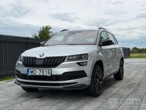 Skoda Karoq 2020 Rīga, ar dzinēja tilpumu 1.50 L un nobraukumu 152 tūkst. km par 20700 €, foto  vietnē AUTOMOTO.COM.LV