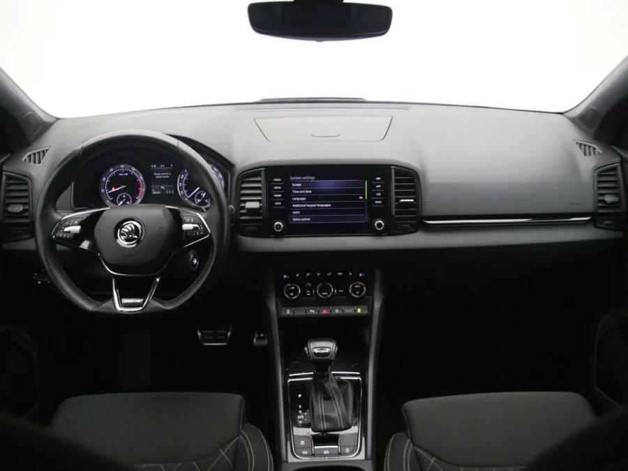 Skoda Karoq 2022 in Vilnius, with an engine capacity of 1.50 L and mileage of 187 thousand km for 21199 €, photo 3 on AUTOMOTO.COM.LV