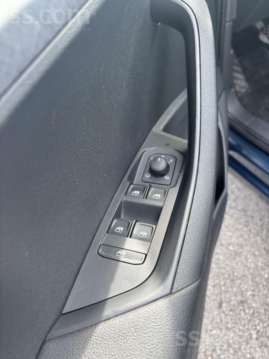 Skoda Karoq 2022 Rīga, ar dzinēja tilpumu 1.00 L un nobraukumu 127 tūkst. km par 16700 €, foto 8 vietnē AUTOMOTO.COM.LV
