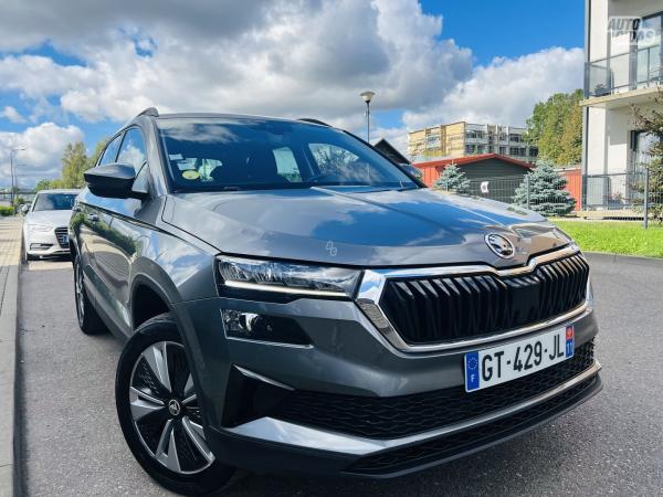 Skoda Karoq 2023 in Kaunas, with an engine capacity of 2.00 L and mileage of 196 thousand km for 16850 €, photo 4 on AUTOMOTO.COM.LV