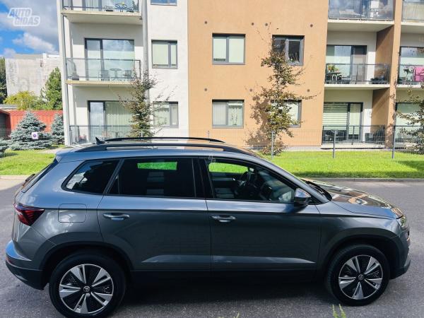 Skoda Karoq 2023 in Kaunas, with an engine capacity of 2.00 L and mileage of 196 thousand km for 16850 €, photo 9 on AUTOMOTO.COM.LV