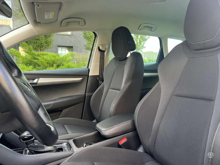Skoda Karoq 2023 in Kaunas, with an engine capacity of 1.97 L and mileage of 196 thousand km for 16700 €, photo 24 on AUTOMOTO.COM.LV