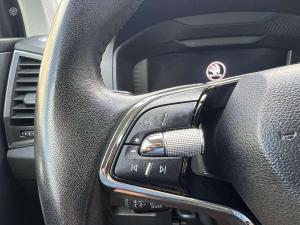 Skoda Karoq 2023 in Kaunas, with an engine capacity of 1.97 L and mileage of 196 thousand km for 16700 €, photo 27 on AUTOMOTO.COM.LV