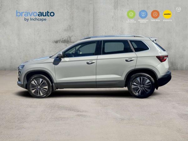 Skoda Karoq 2024 in Kaunas, with an engine capacity of 1.50 L and mileage of 88 thousand km for 27271 €, photo 2 on AUTOMOTO.COM.LV