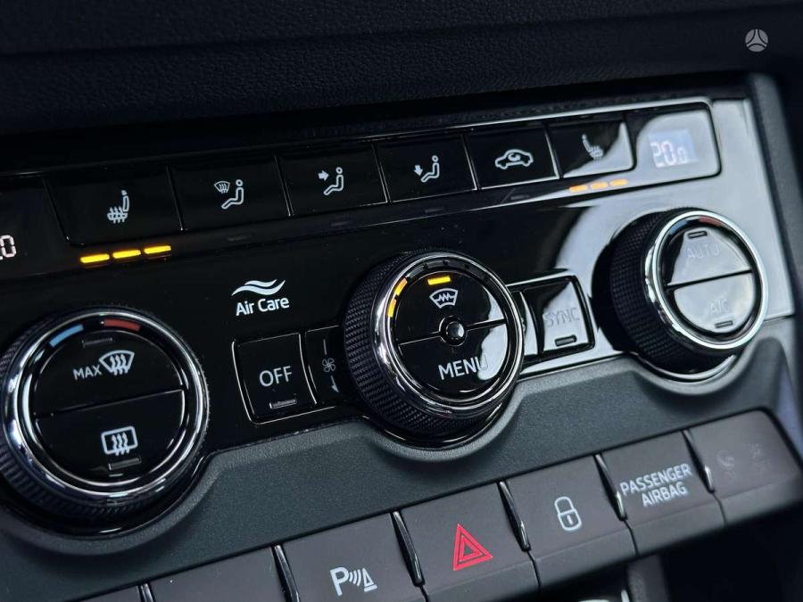 Skoda Karoq 2024 Kauņa, ar dzinēja tilpumu 1.50 L un nobraukumu 88 tūkst. km par 27271 €, foto 32 vietnē AUTOMOTO.COM.LV