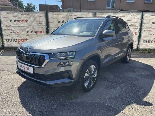 Skoda Karoq 2024 in Klaipeda, with an engine capacity of 1.50 L and mileage of 35 thousand km for 22200 €, photo 1 on AUTOMOTO.COM.LV