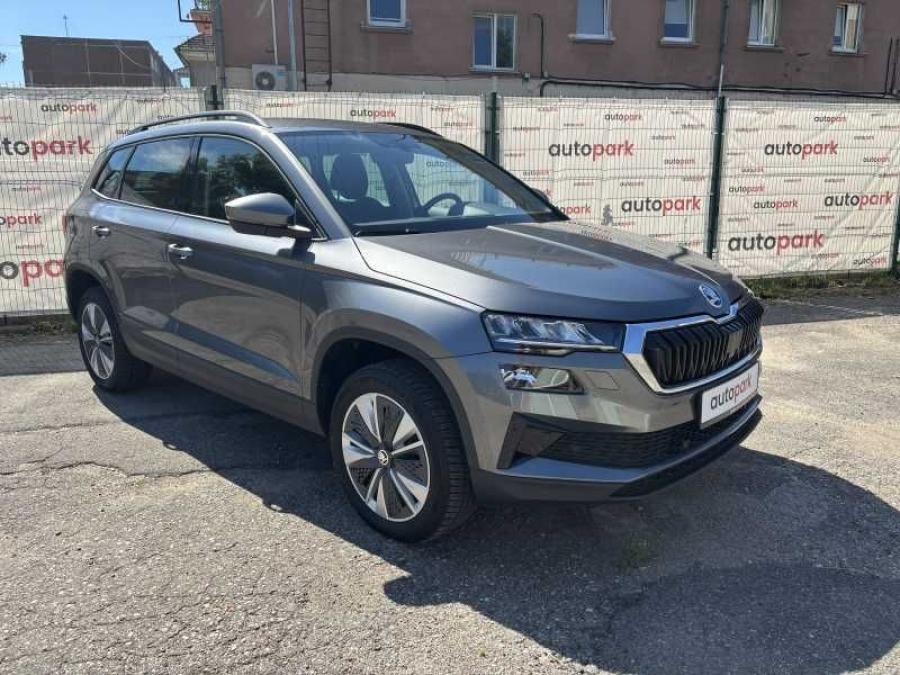 Skoda Karoq 2024 in Klaipeda, with an engine capacity of 1.50 L and mileage of 35 thousand km for 22200 €, photo 3 on AUTOMOTO.COM.LV