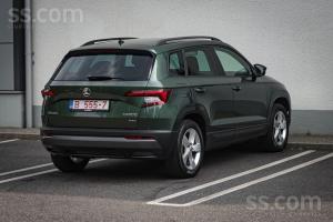 Zaļš Skoda Karoq 2018 Rīga, ar dzinēja tilpumu 2.00 L un nobraukumu 197 tūkst. km par 15990 €, foto 5 vietnē AUTOMOTO.COM.LV