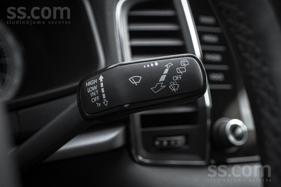Zaļš Skoda Karoq 2018 Rīga, ar dzinēja tilpumu 2.00 L un nobraukumu 197 tūkst. km par 15990 €, foto 22 vietnē AUTOMOTO.COM.LV