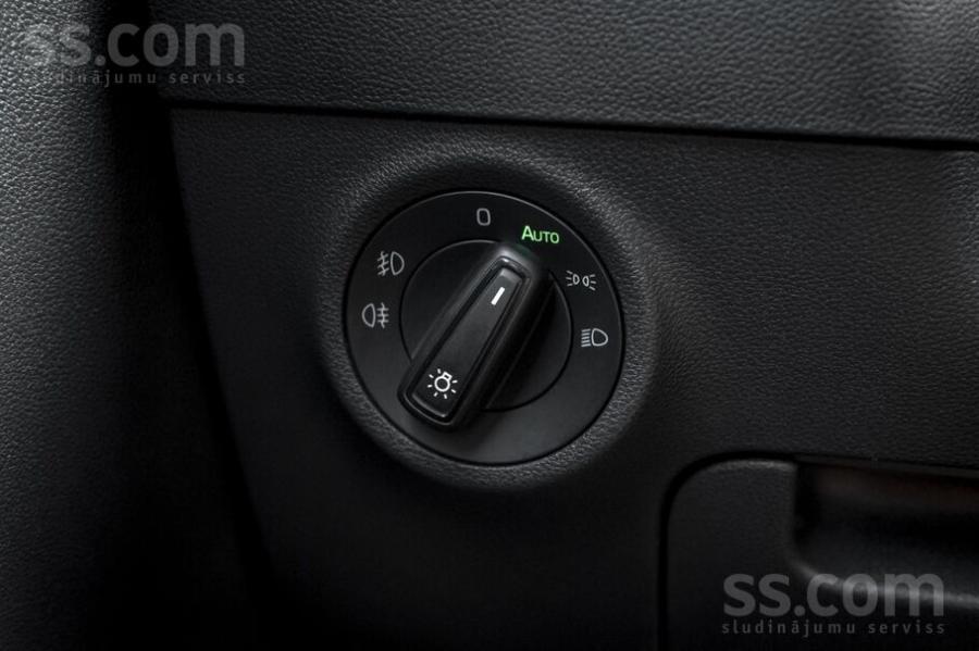 Zaļš Skoda Karoq 2018 Rīga, ar dzinēja tilpumu 2.00 L un nobraukumu 197 tūkst. km par 15990 €, foto 30 vietnē AUTOMOTO.COM.LV
