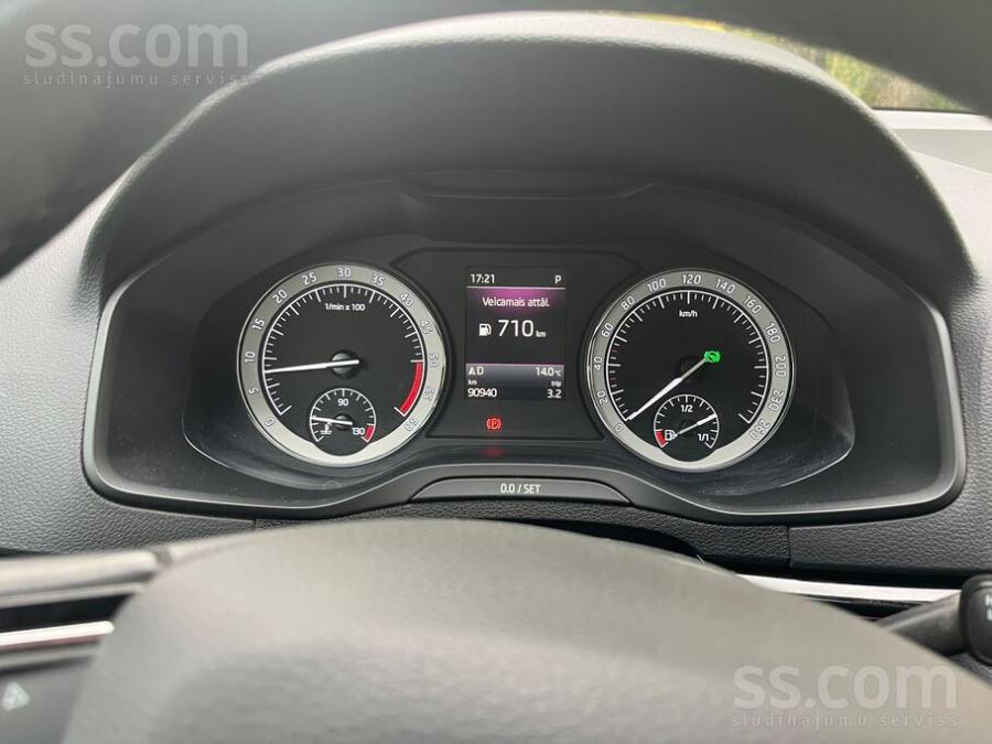 Zaļš Skoda Karoq 2019 Rīga, ar dzinēja tilpumu 2.00 L un nobraukumu 91 tūkst. km par 22650 €, foto 13 vietnē AUTOMOTO.COM.LV