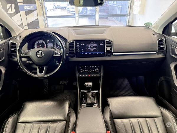 Grey Skoda Karoq 2017 in Kaunas, with an engine capacity of 1.97 L and mileage of 185 thousand km for 17500 €, photo 9 on AUTOMOTO.COM.LV