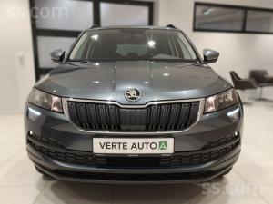 Grey Skoda Karoq 2018 in Riga, with an engine capacity of 1.60 L and mileage of 124 thousand km for 16990 €, photo 2 on AUTOMOTO.COM.LV