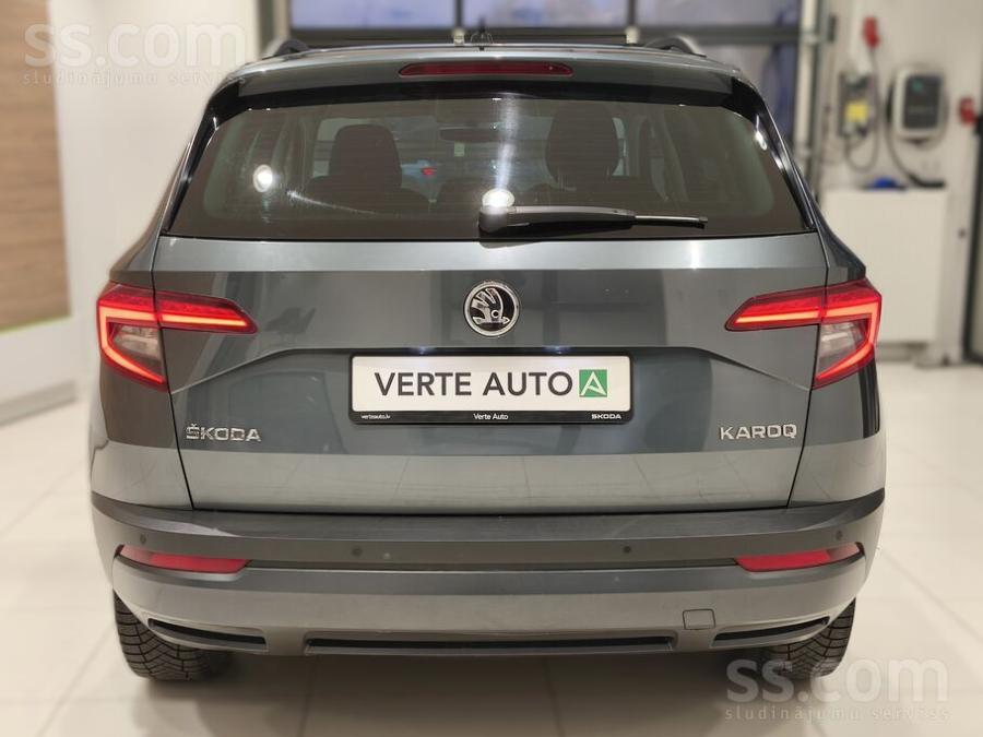 Grey Skoda Karoq 2018 in Riga, with an engine capacity of 1.60 L and mileage of 124 thousand km for 16990 €, photo 5 on AUTOMOTO.COM.LV
