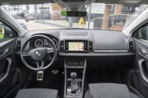 Grey Skoda Karoq 2018 in Kaunas, with an engine capacity of 1.50 L and mileage of 55 thousand km for 26510 €, photo 11 on AUTOMOTO.COM.LV