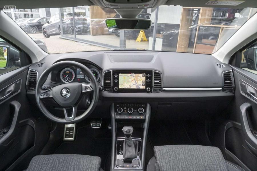 Grey Skoda Karoq 2018 in Kaunas, with an engine capacity of 1.50 L and mileage of 55 thousand km for 26510 €, photo 11 on AUTOMOTO.COM.LV