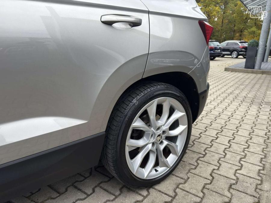 Grey Skoda Karoq 2018 in Kaunas, with an engine capacity of 2.00 L and mileage of 76 thousand km for 26510 €, photo 7 on AUTOMOTO.COM.LV