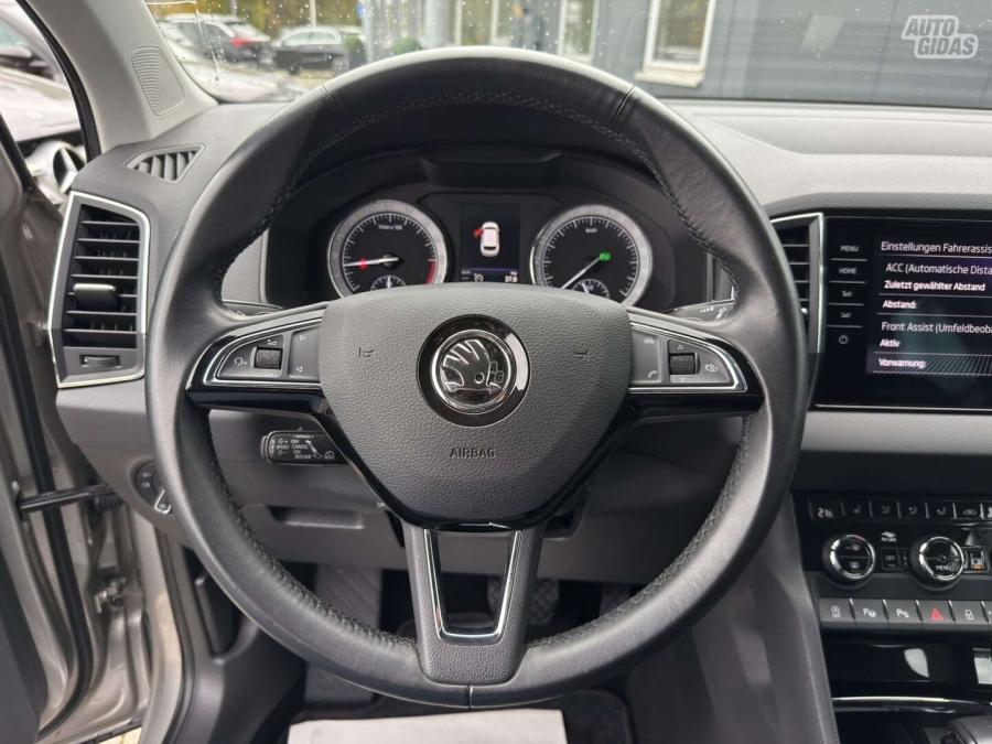 Grey Skoda Karoq 2018 in Kaunas, with an engine capacity of 2.00 L and mileage of 76 thousand km for 26510 €, photo 10 on AUTOMOTO.COM.LV