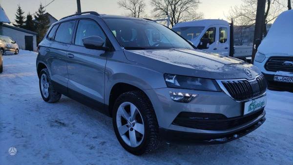 Grey Skoda Karoq 2018 in Klaipeda, with an engine capacity of 1.50 L and mileage of 89 thousand km for 16150 €, photo 7 on AUTOMOTO.COM.LV