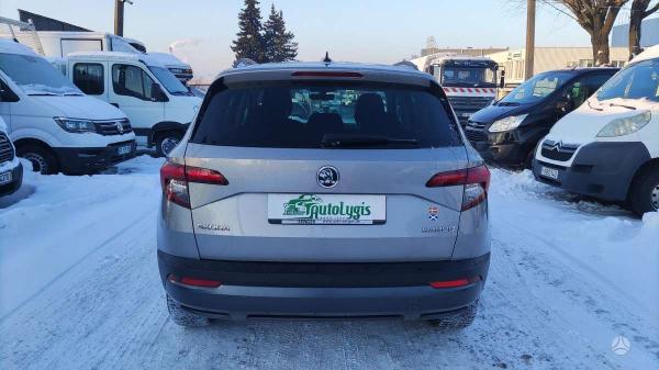 Grey Skoda Karoq 2018 in Klaipeda, with an engine capacity of 1.50 L and mileage of 89 thousand km for 16150 €, photo 9 on AUTOMOTO.COM.LV