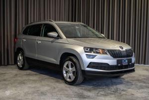 Grey Skoda Karoq 2018 in Marijampole, with an engine capacity of 1.00 L and mileage of 202 thousand km for 11250 €, photo  on AUTOMOTO.COM.LV