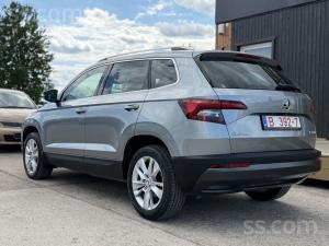 Pelēks Skoda Karoq 2018 Rīga, ar dzinēja tilpumu 1.50 L un nobraukumu 136 tūkst. km par 16400 €, foto 24 vietnē AUTOMOTO.COM.LV